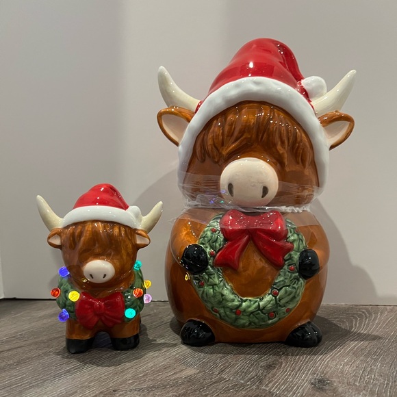 Hobby Lobby | Holiday | Absolutely Adorable Highland Cow Cookie Jar And ...